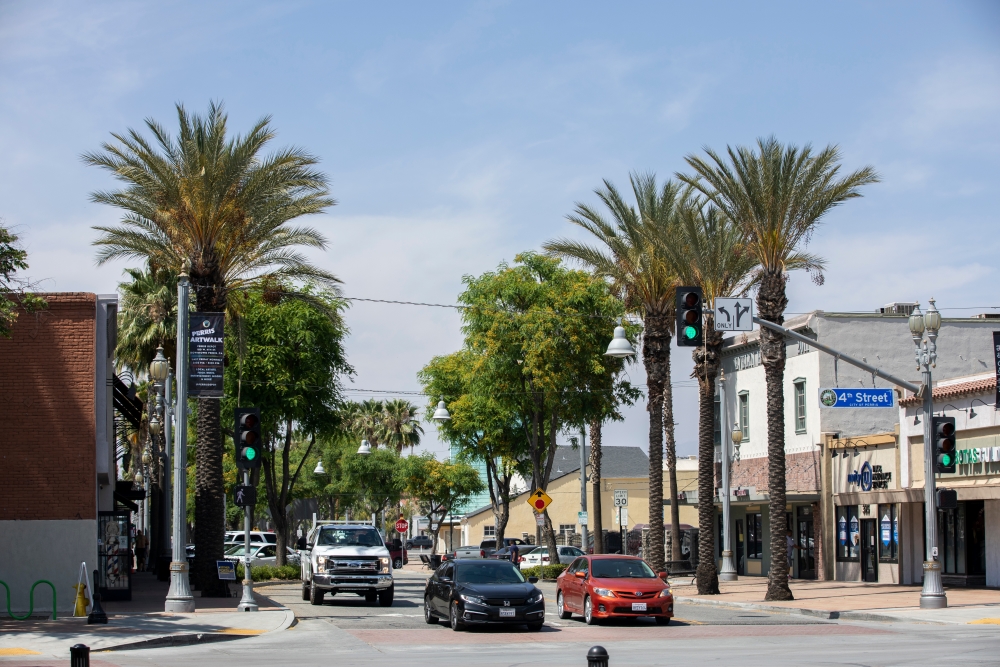 Restaurant Linen Service in Perris, CA – Republic Masters Chefs